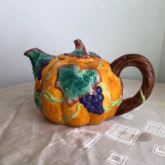 Nantucket | Kitchen | Nantucket Pottery Vintage Pitcher | Poshmark